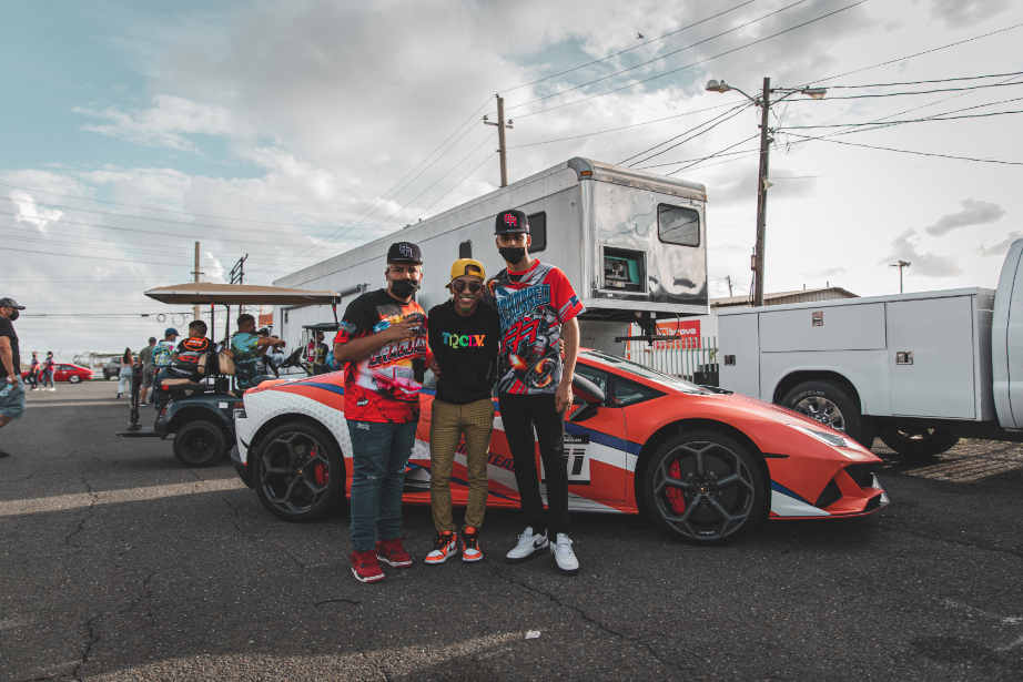 Primera misión del Brava Lambo: Regalar $1,000.00 en efectivo – Brava ...